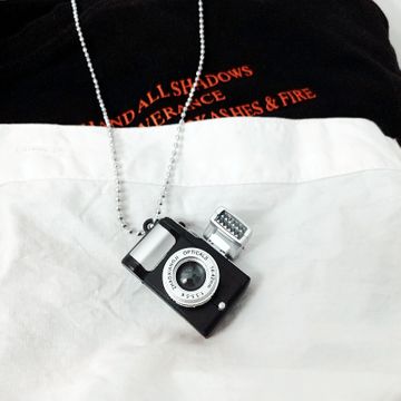 Hip hop Style personality retro camera Necklace Pendant trendsetter ...