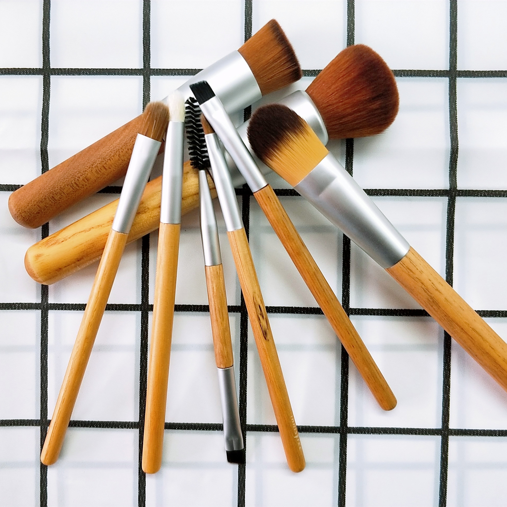 Best price for Makeup Brush Set for Foundation, Blush, Eye shadow ...